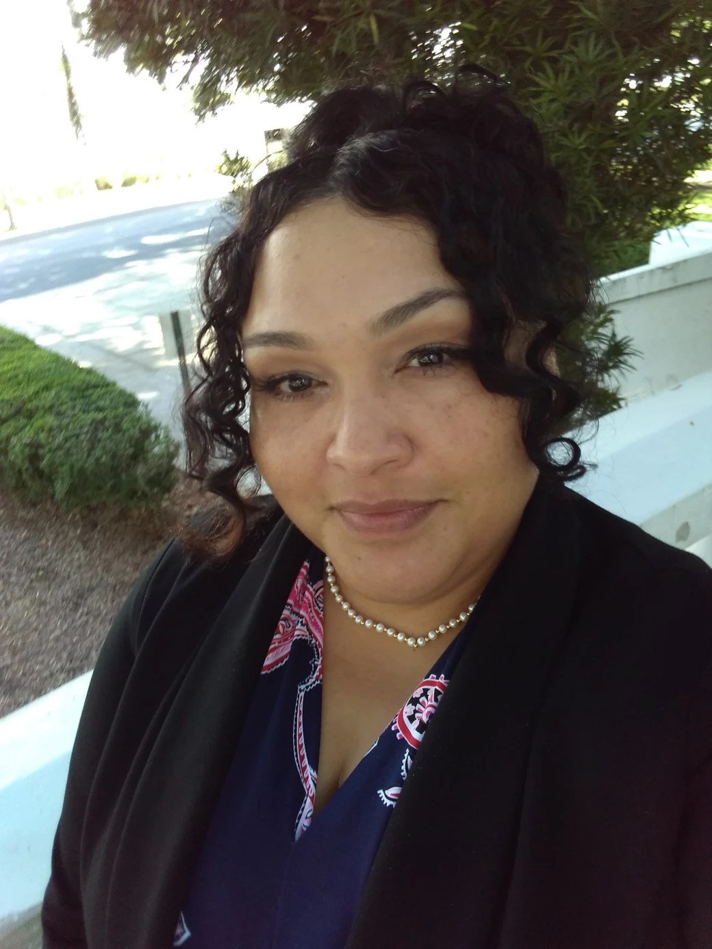 ¿Quien es Edny Thomas, MBA? | Servicios Real Estate